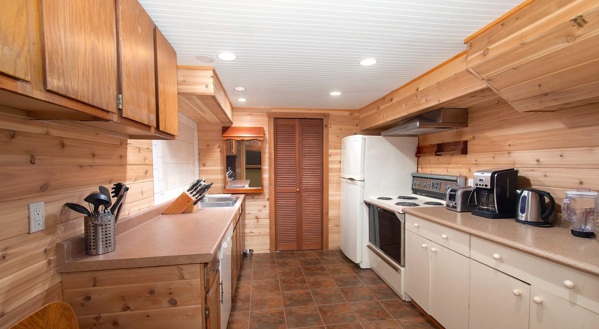 4121 Prospect Road - West Vancouver Homes and Real Estate - BC, Canada