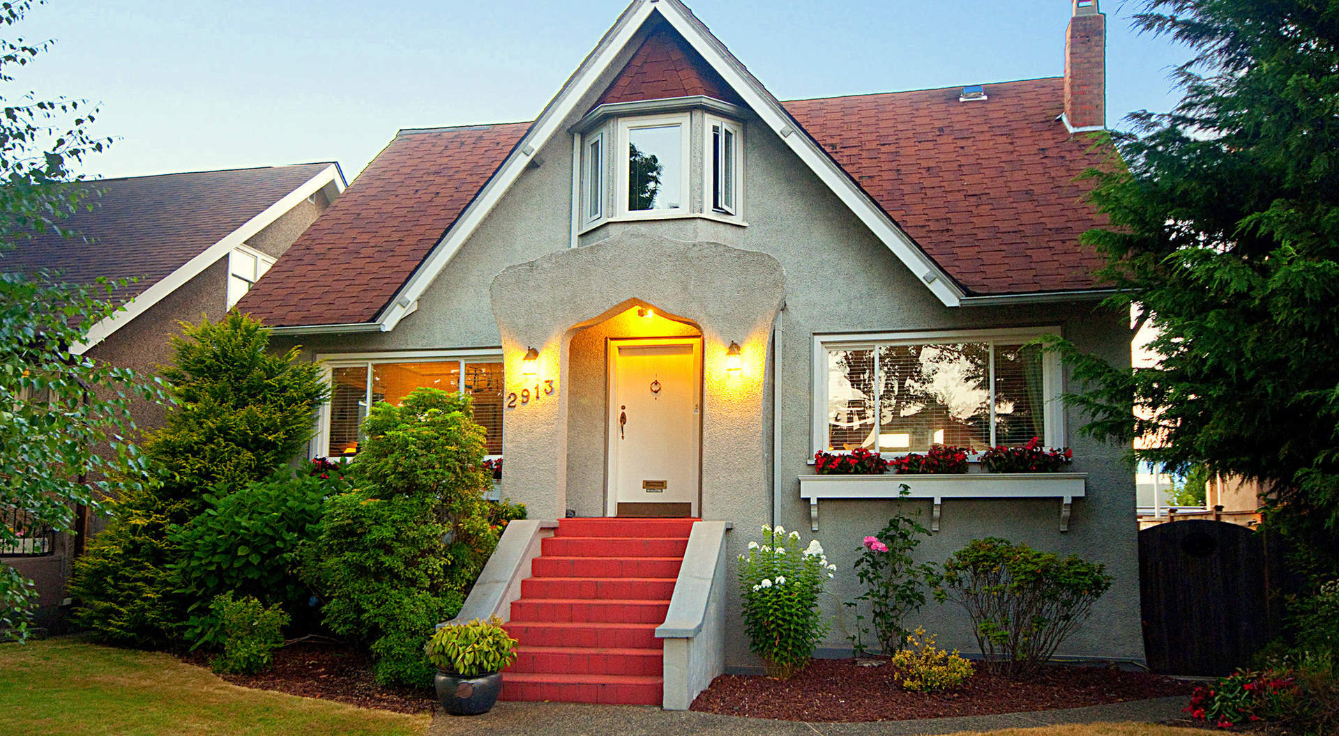 2913 West 28th Avenue - West Vancouver Homes and Real Estate - BC, Canada